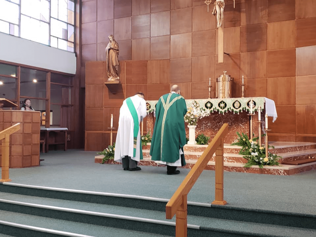 Holy Communion – Epiphany of the Lord Catholic Parish